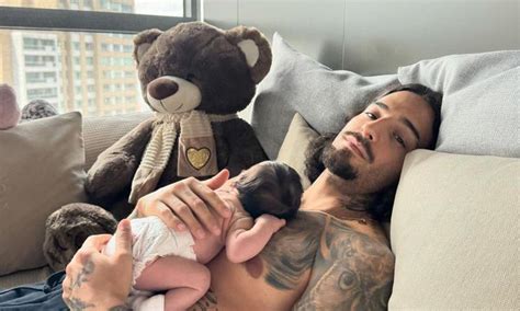 Maluma Shows Off The Pictures Of His First Days As Pariss Dad