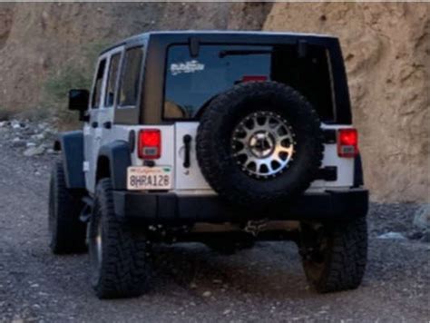 2017 Jeep Wrangler Jk With 17x85 0 Method Mr305 And 35125r17 Toyo Tires Open Country Rt And