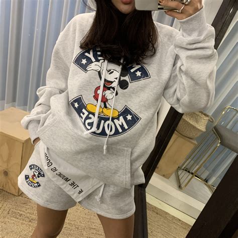 现韩国东大门春秋女装棉连帽卫衣短裤休闲套装运动学生卡通潮遮肚 虎窝淘