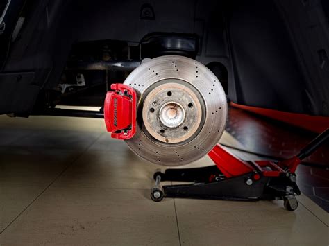How Can I Tell If My Mercedes Benz Needs New Brake Pads For Frequent