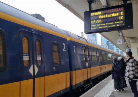 스크린 도어가 없는 외국 지하철역 네이버 블로그