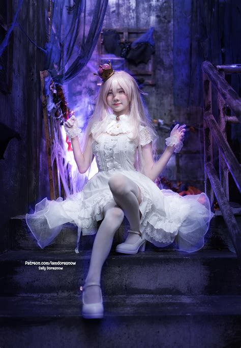 Boosette From Super Mario By Sally Dorasnow R Cosplaygirls