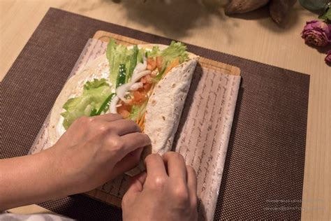 또띠아 롤 샌드위치 만드는법 식품 아이디어 요리 또띠아
