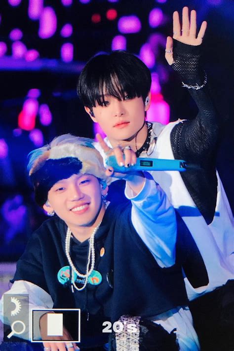 🌊 On Twitter 대형웨딩사진 사이즈로 인쇄해서 거실에 걸어놓고 싶다 어떤 존잘도 이런 아름다운 투샷을 그리지 못할것임 가능하시면 감사합니다죠