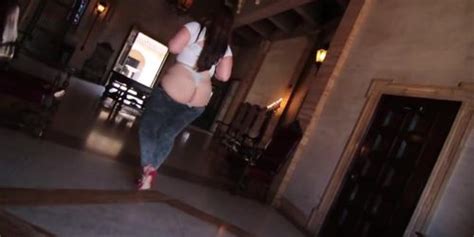 Sexy Girl Showing Off Her Exotic Curves