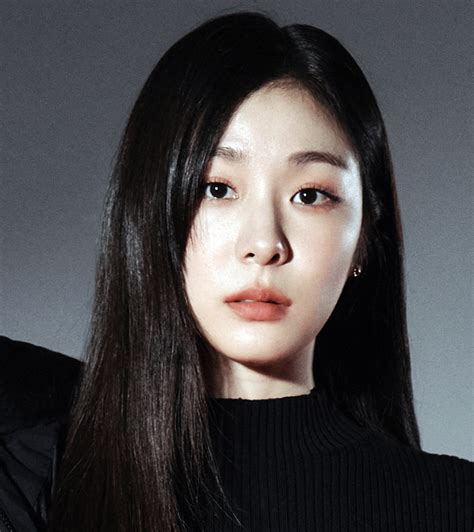 익스트림무비 김연아 하퍼스 바자 코리아 디올 하이주얼리 컬렉션 화보 뉴밸런스 연아다운 블랙에디션