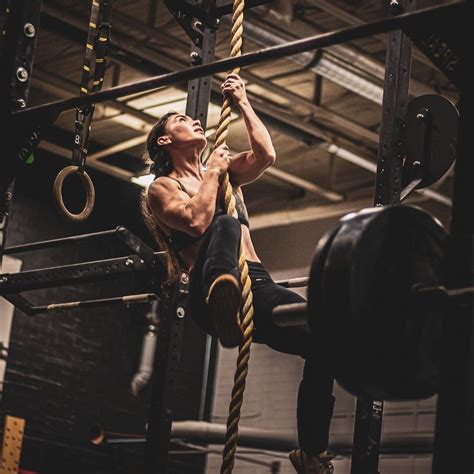 Kim Chartrand Rcrossfitgirls