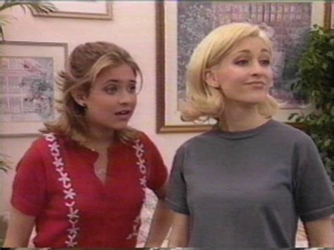 Голая Стэйси Чайка Не Может Найти Комнату в Step By Step