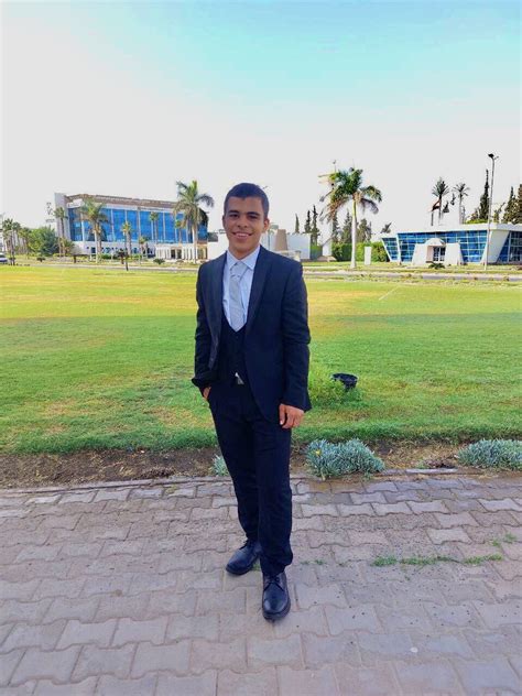 Solieman Snossy Auf Linkedin Firstday Softwareengineer 14 Kommentare