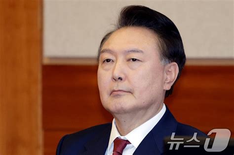 尹 탄핵 심판 헌재 도착…의원 끌어내라 증언 곽종근 곧 대면 뉴스1