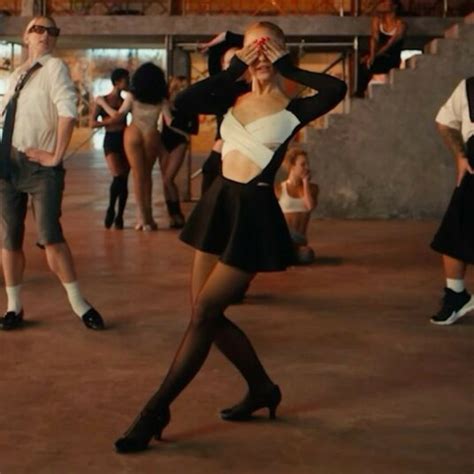 Music Video Outfits Of Ariana Grande A Look At Her Most Iconic Looks
