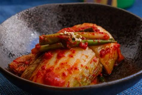 What Does Kimchi Taste Like Is Kimchi Spicy Or Sour Itsfoodtastic