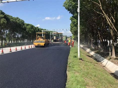 厉害了道路病害处理工程用上新科技 名城苏州新闻中心