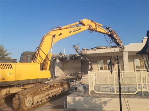 تیغ تیز قانون ساختمان ۳۰ ویلای غیر مجاز را در جهرم فرو ریخت ایرنا