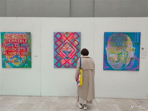 У столиці братерство художників показує «Силу в різноманітті Вечірній Київ