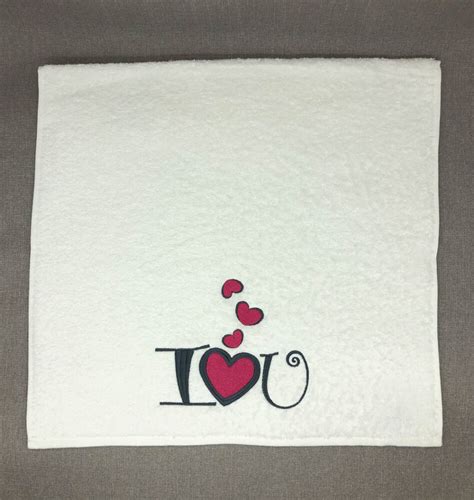 Подарунки на свята СУВЕНІР ПАК СУВЕНІРИ та ПОДАРУНКИ МАГАЗИН