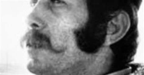 부음 록스타 전문 사진작가 파인스타인 외