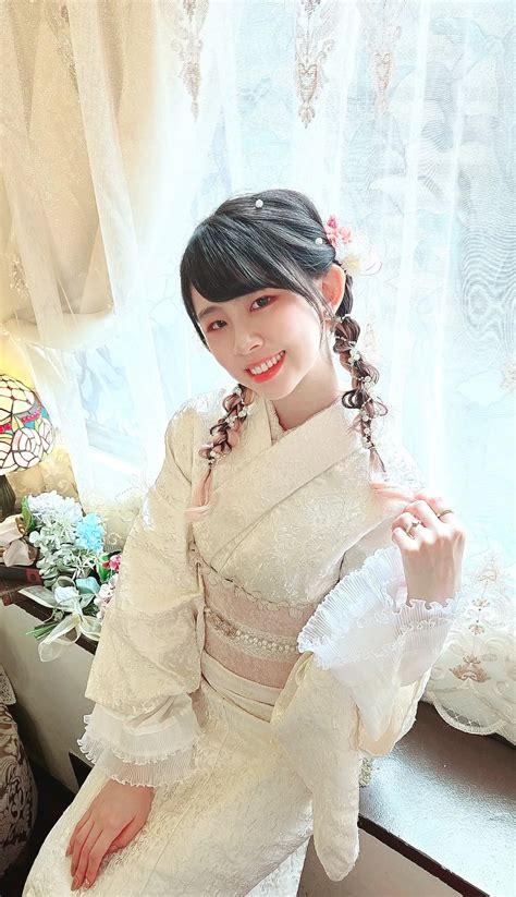 【第一次在日本 和服體驗 學到的事情】 ④《最好提早到店裡還和服，不然真的會超過歸還時間》 一開始就知道超過歸還時間要付超時費（我去的店是超過