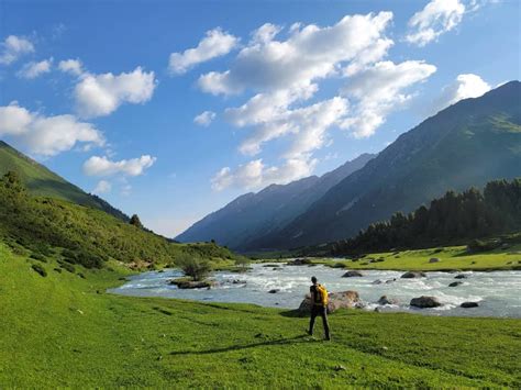 Ak Suu Traverse Trekking Independent Trekkers Guide