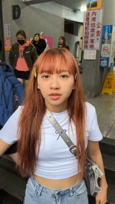 跟風發個祭品文 大家都知道我教主阿青喜歡吃 金螃蟹海鮮泡麵🍜 獅子軍若成功逆轉 明年開季發100包 一人一包吃吃看 什麼樣的魅力可以讓我教主愛