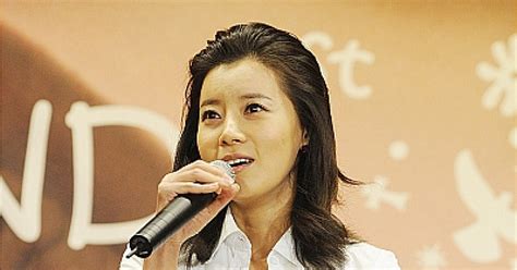 파란 앞치마 입은 유선