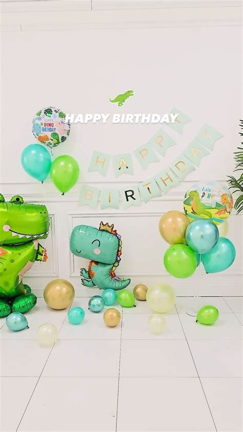 파티팡 공룡생파 🦖🦕 다이노 벌스데이 민트 다양한 쉐입의 공룡 은박 풍선과 파티소품들로 구성된 생일장식세트 헬륨풍선 효과를 내는 벌룬 센터피스와 스탠드형의 공룡