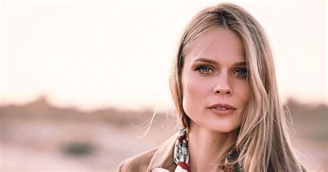 В Ольги Фреймут сталося горе помер дідусь фото Новини шоу бізнесу — Гламур