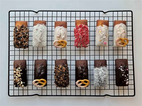 [강동구] 빼빼로데이 빼빼로 휘낭시에 12개 만들기 원데이 클래스 솜씨당