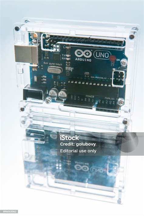 마이크로컨트롤러 Arduino 우노 브레드보드 프로세서 0명에 대한 스톡 사진 및 기타 이미지 0명 Cpu 건축물 Istock