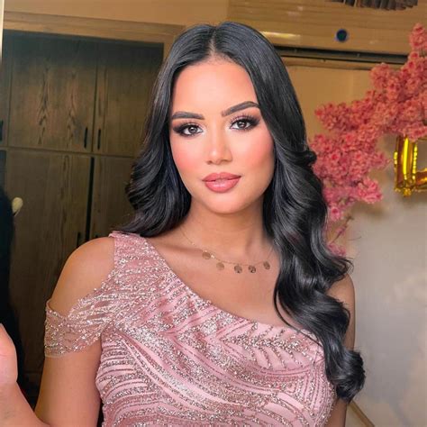 اخبار المشاهير