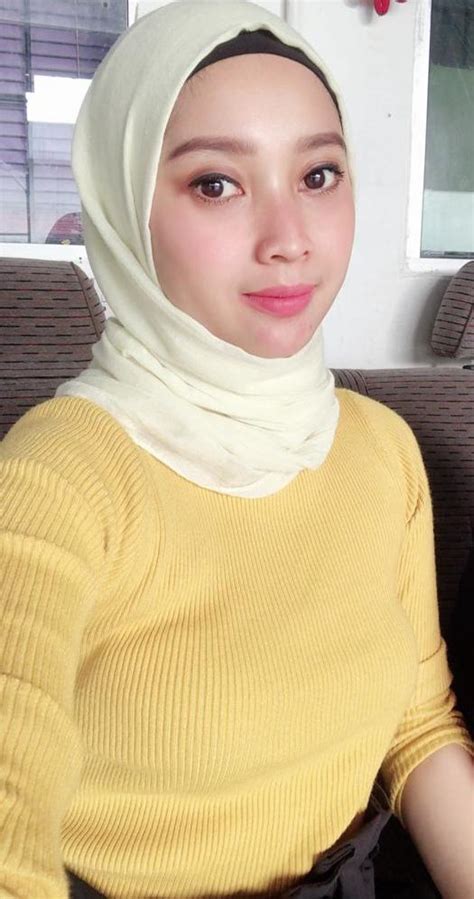 More Of Her Best Comment Dpt Link Share 😊 Scrolller