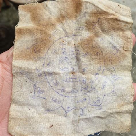 ผ้ายันต์นางกวักหลวงพ่อรุ่ง วัดท่ากระบือ ยุคต้นจารมือ สวยมากๆ Shopee Thailand