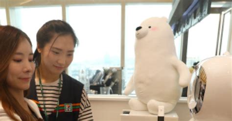 고객님 다시 찾아주셨네요 단골까지 챙기는 Ai로봇 브니