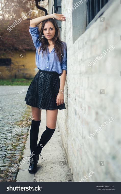 Photo De Stock Portrait Sexy Eastern European Girl Wearing 585411341