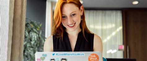 9 Great Companies With Remote Jobs For Military Spouses