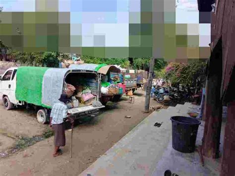 ဒီပဲယင်းမြို့နယ်ရှိ စစ်ဘေးရှောင် ပြည်သူများကို ဒီပဲယင်းမြို့နယ်ညီနောင်များ အဖွဲ့က စားသောက်ကုန