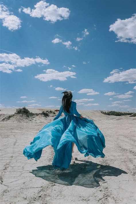 Бегущая девушка Бегущая девушка Летние фотосессии Фотосессия