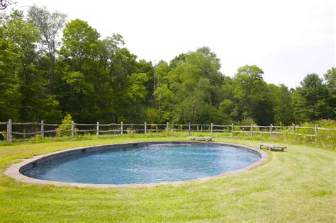 Emilie Kisers Son Was In Pool For 7 Minutes Before He Wa Newsweek