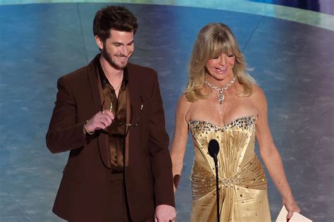 Andrew Garfield Brings Goldie Hawn To Tears At 2025 Oscars