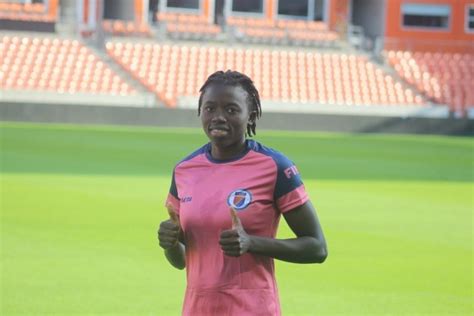 Nérilia Mondésir Marque Un Doublé Avec Montpellier