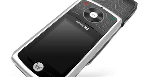 모토로라 실버 Z 나왔다