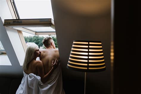 Sex Drive Compatibility Drive Collapses Relationship Sex Issues Girls Chase