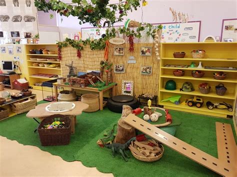 Reggio Inspired Classroom Small World And Construction Area Reggio