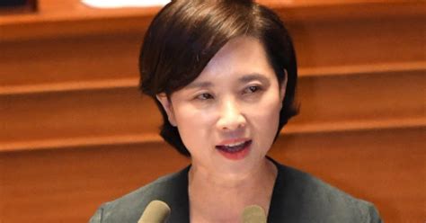 유은혜 총선출마 가능성 묻자 지금은 곤란 즉답 피해