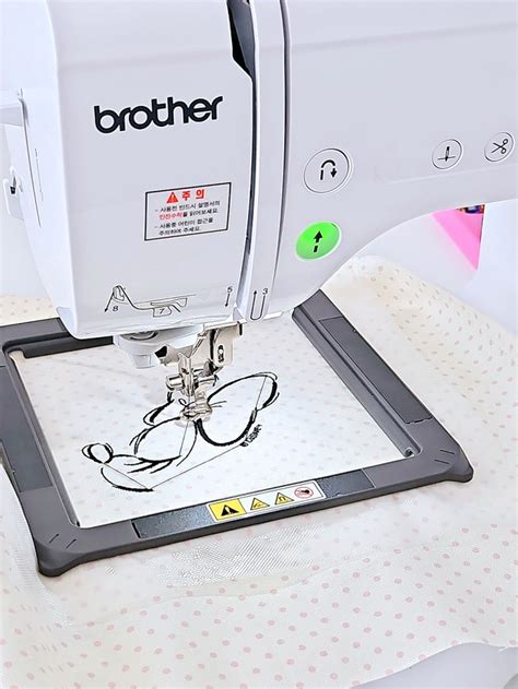 Diy 디즈니 자수 미싱 배우기 취미 추천 가정용 미싱기 심플한 북커버 만들기 네이버 블로그