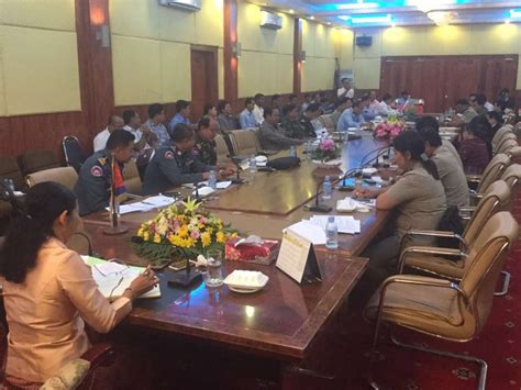 អាជ្ញាធរខេត្តបន្ទាយមានជ័យ ចាត់វិធានការជំរុញទប់ស្កាត់អោយបញ្ហា ពលករចំណាកស្រុកខុសច្បាប់