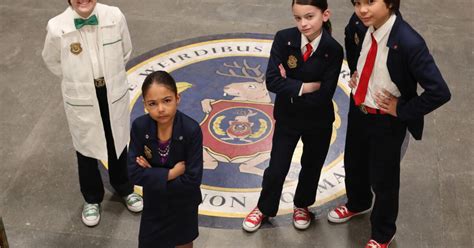 Review In Odd Squad Math Gets Nice And Weird Los Angeles Times