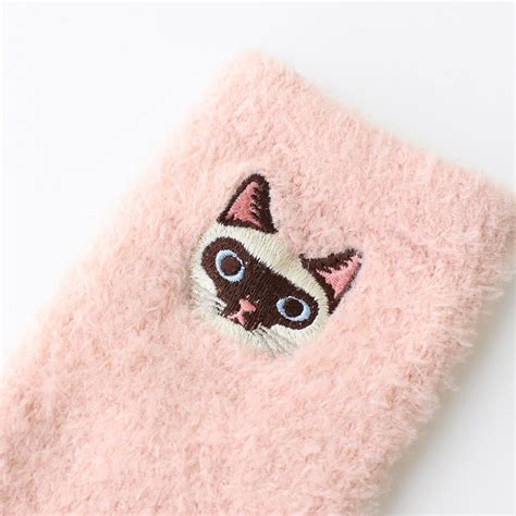日本 TOMO 可愛動物刺繡毛絨保暖襪 小黑貓 黑媽咪愛