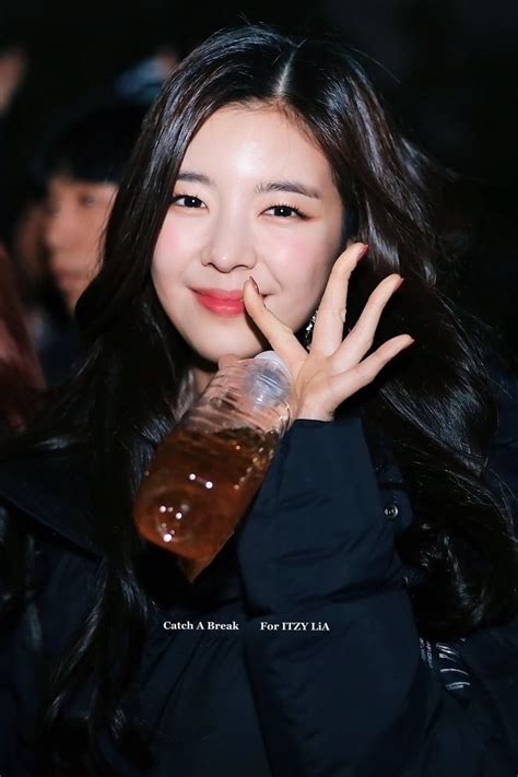 Lia Itzy Itzdifferent Dalladalla