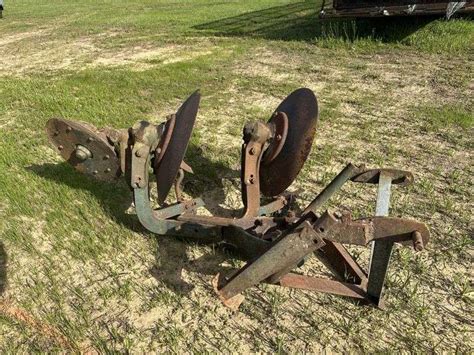 Disk Turning Plow Nutt Auction
